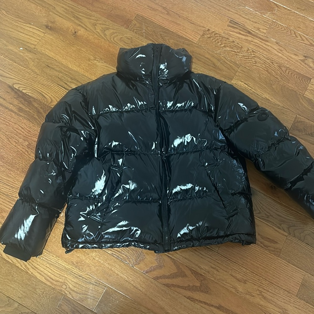 Coach Black Puffer Jacket - Gem